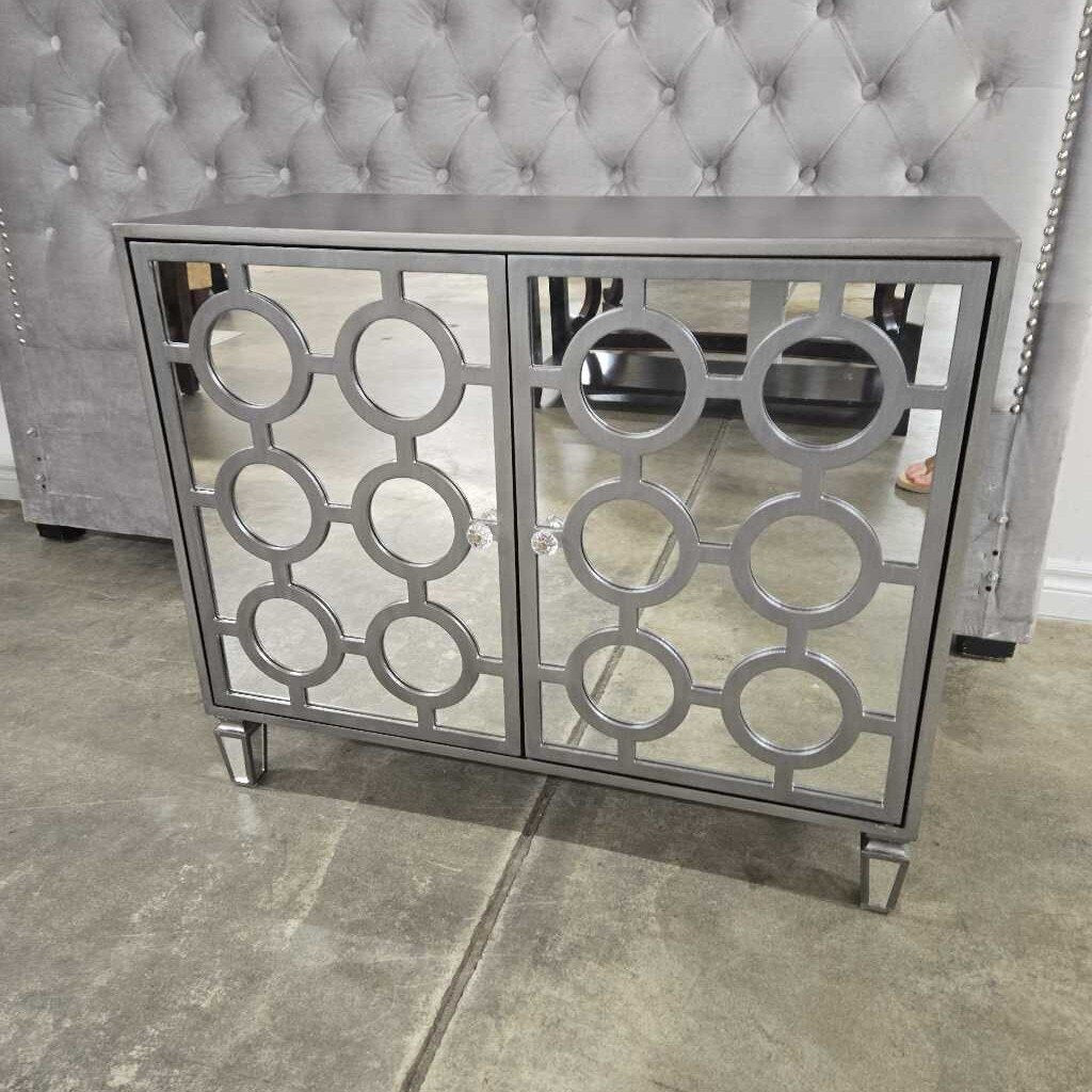 CIRCLES MIRRORED CABINET – Next Time Around