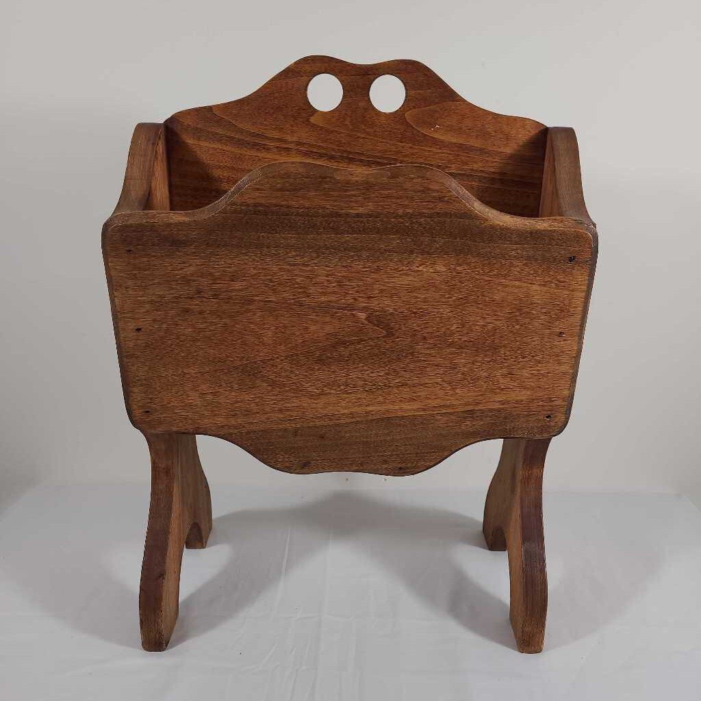 WOOD MAGAZINE HOLDER – Next Time Around